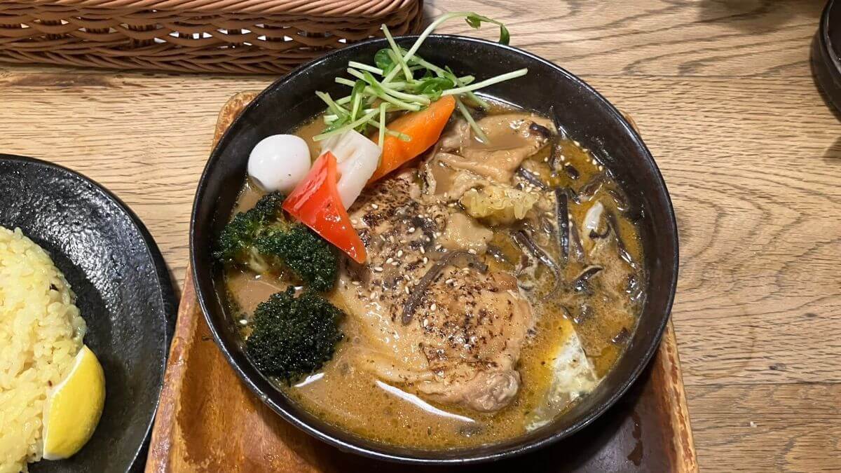 【スープカレー】garaku札幌本店を本音レビュー。メニュー/整理券/待ち時間情報 | Pom Log